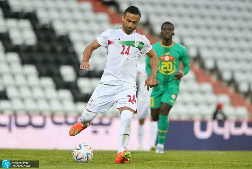 Iran midfielder Ebrahimi undergoes foot surgery – PersianFootball.com