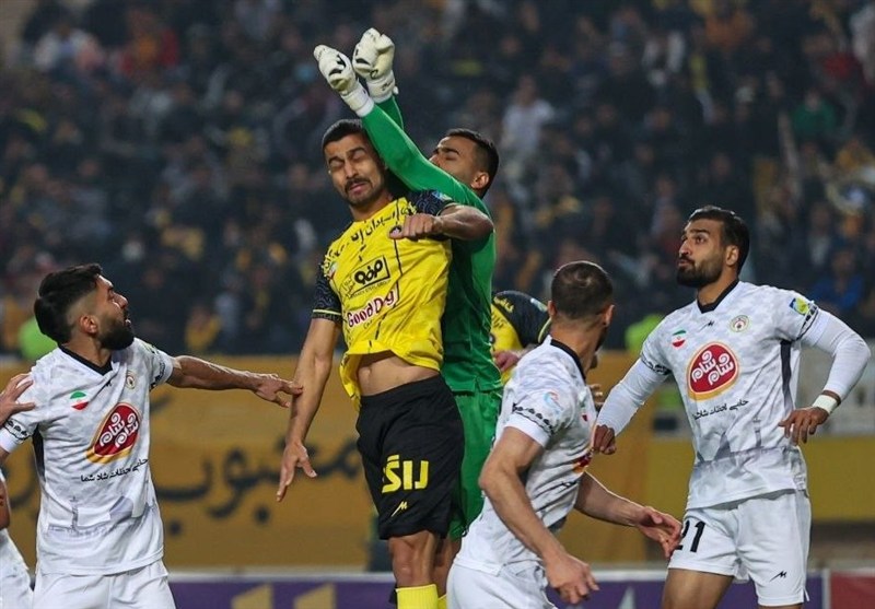 PGPL: Sepahan moves top of league, Malavan defeats Mes [VIDEO ...