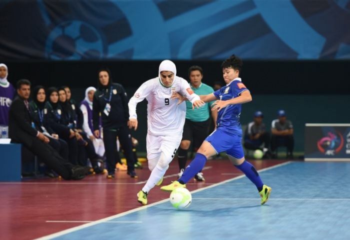 Iran women’s futsal team defeats Italy in back-to-back friendlies ...